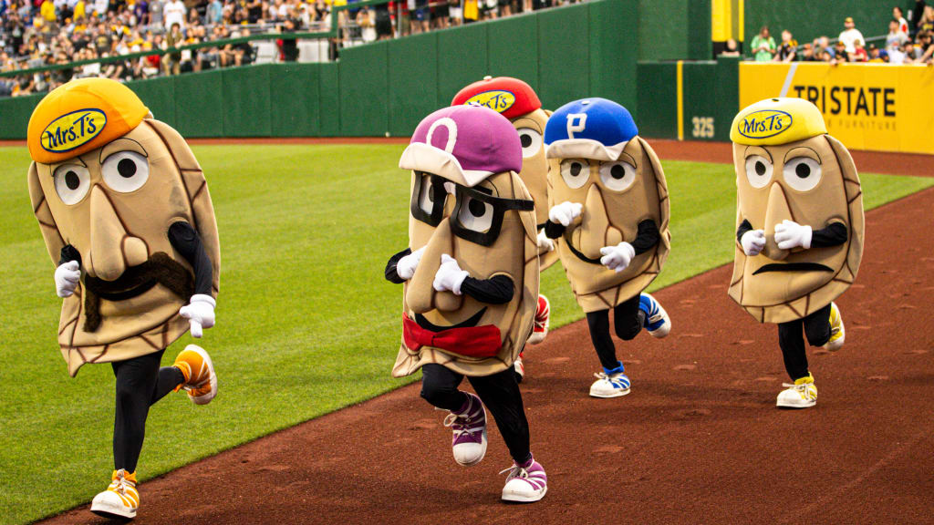 Pirates Mascots | Pittsburgh Pirates