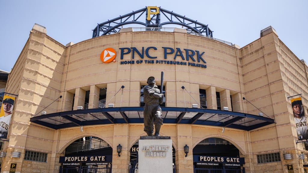 Outside PNC Park | Experience History at PNC Park | Pittsburgh Pirates
