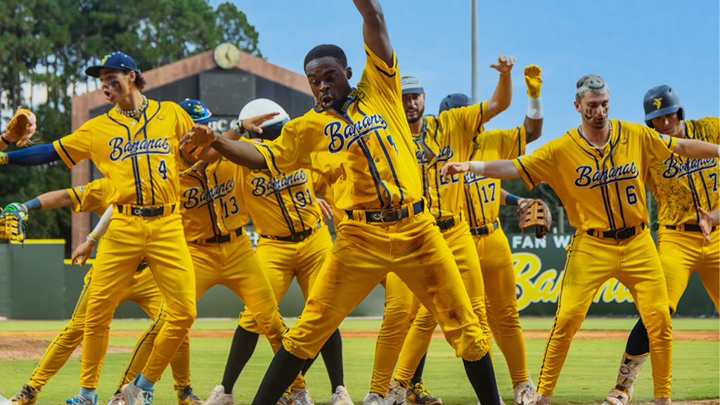 Savannah Bananas: Banana Ball World Tour | St. Louis Cardinals