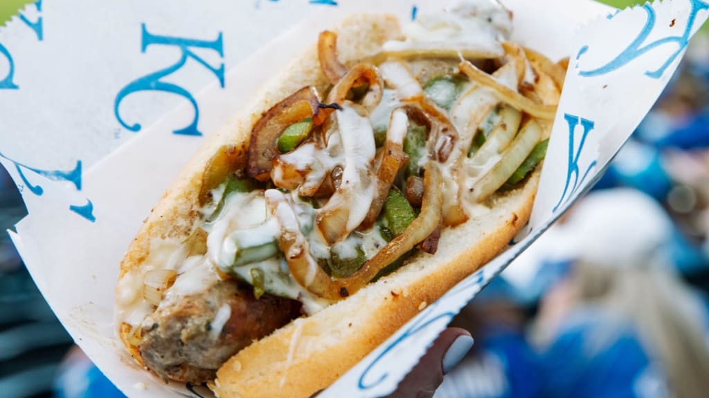 Kauffman Stadium Dining Guide | Kansas City Royals