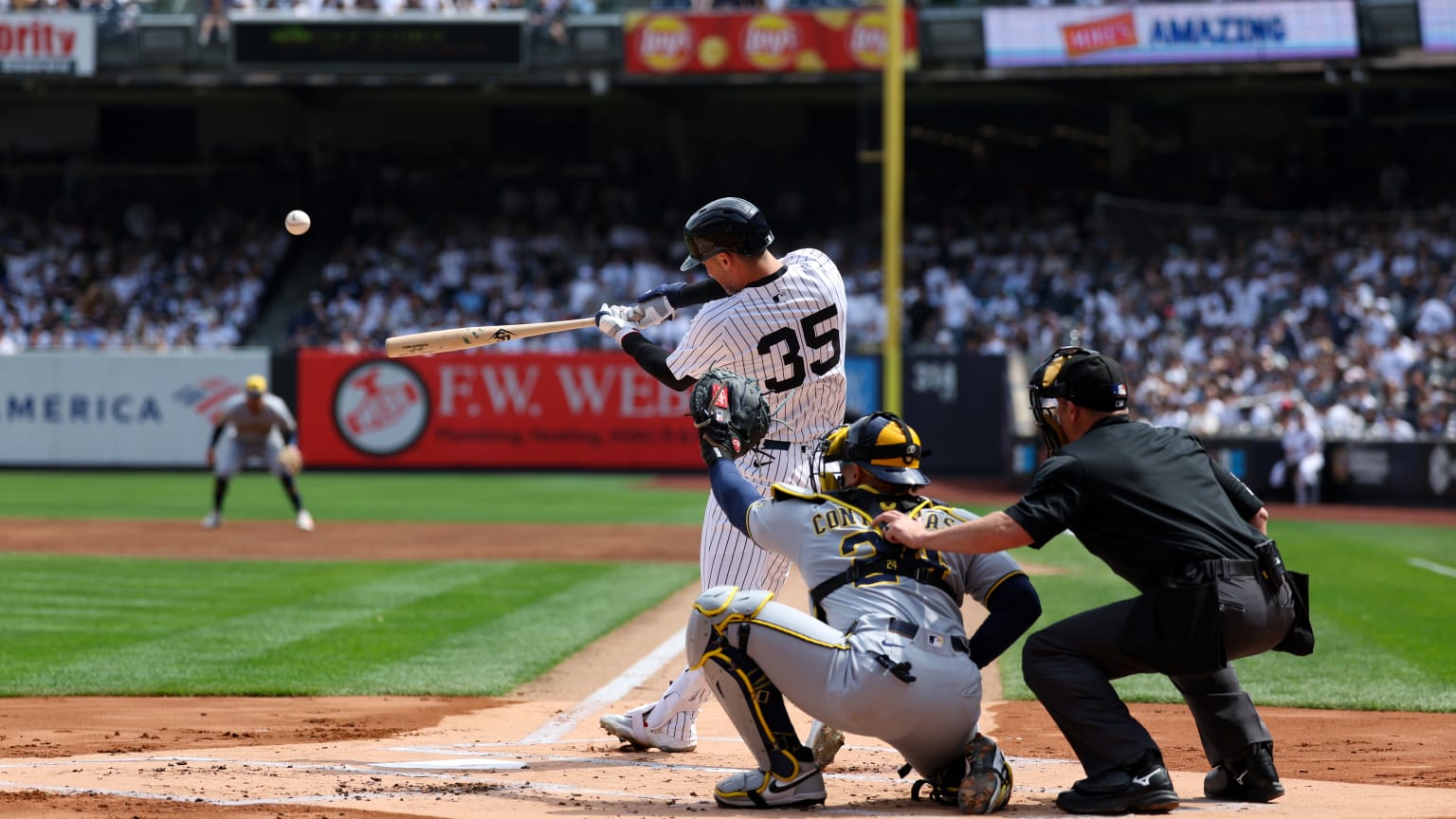 Yankees Magazine: Bellinger family