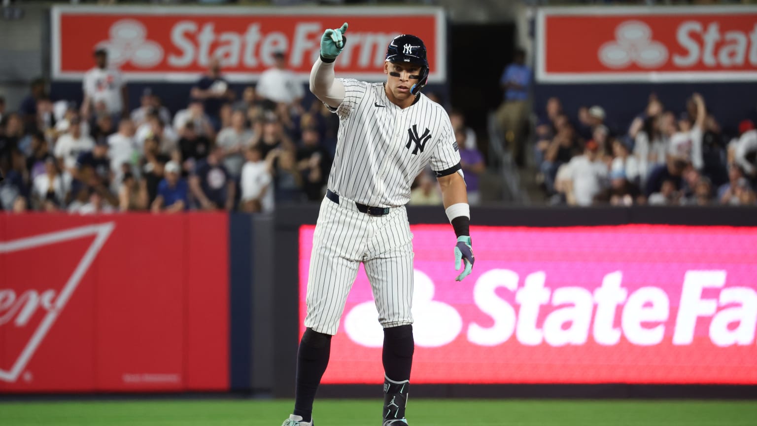 Yankees Magazine: 2025 season preview