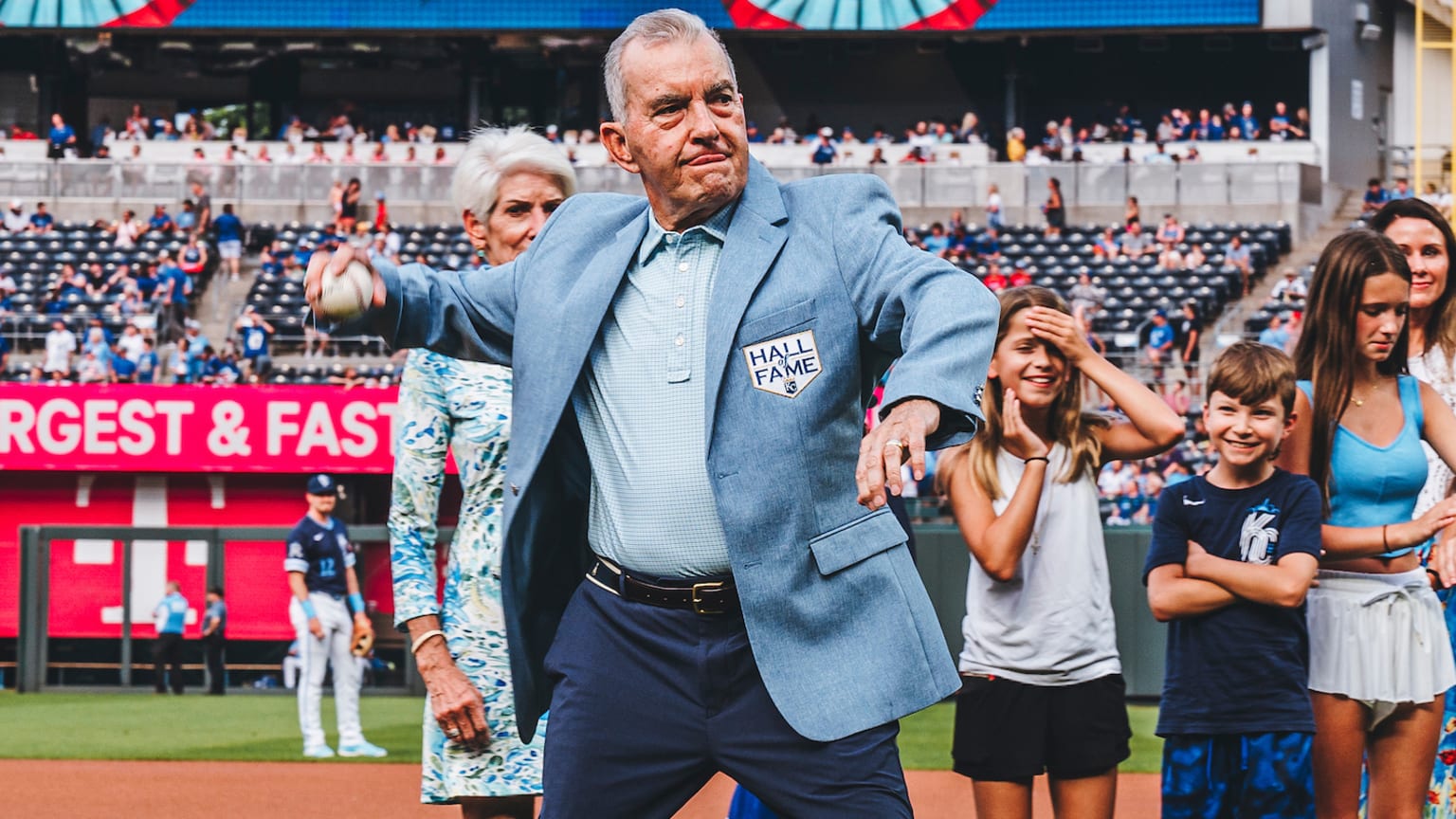 John Schuerholz, Cedric Tallis enter Royals Hall of Fame