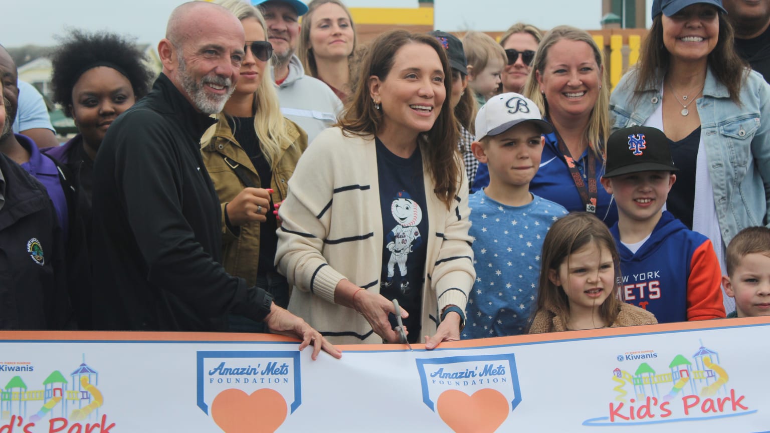 Community & Neighbors | New York Mets