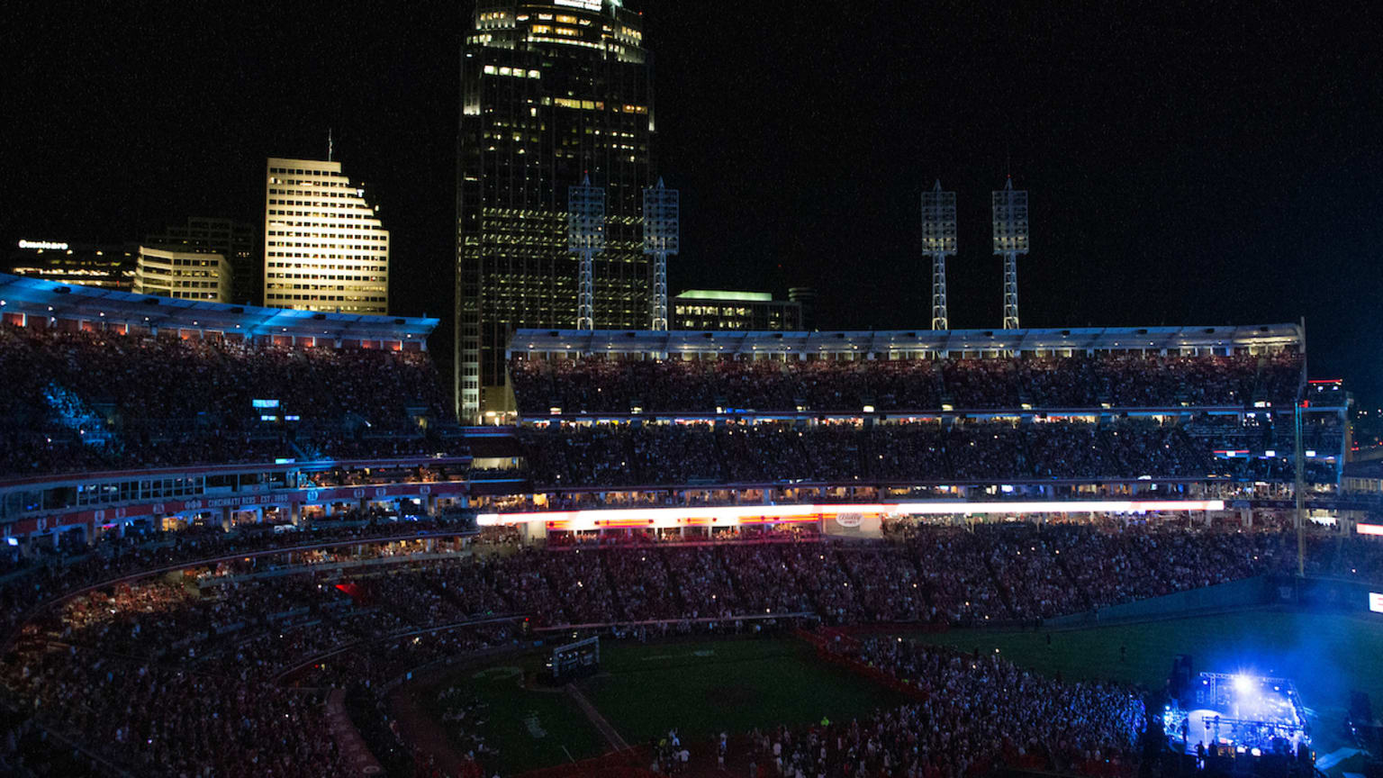 Zac Brown Band Post-Game Concert | Cincinnati Reds