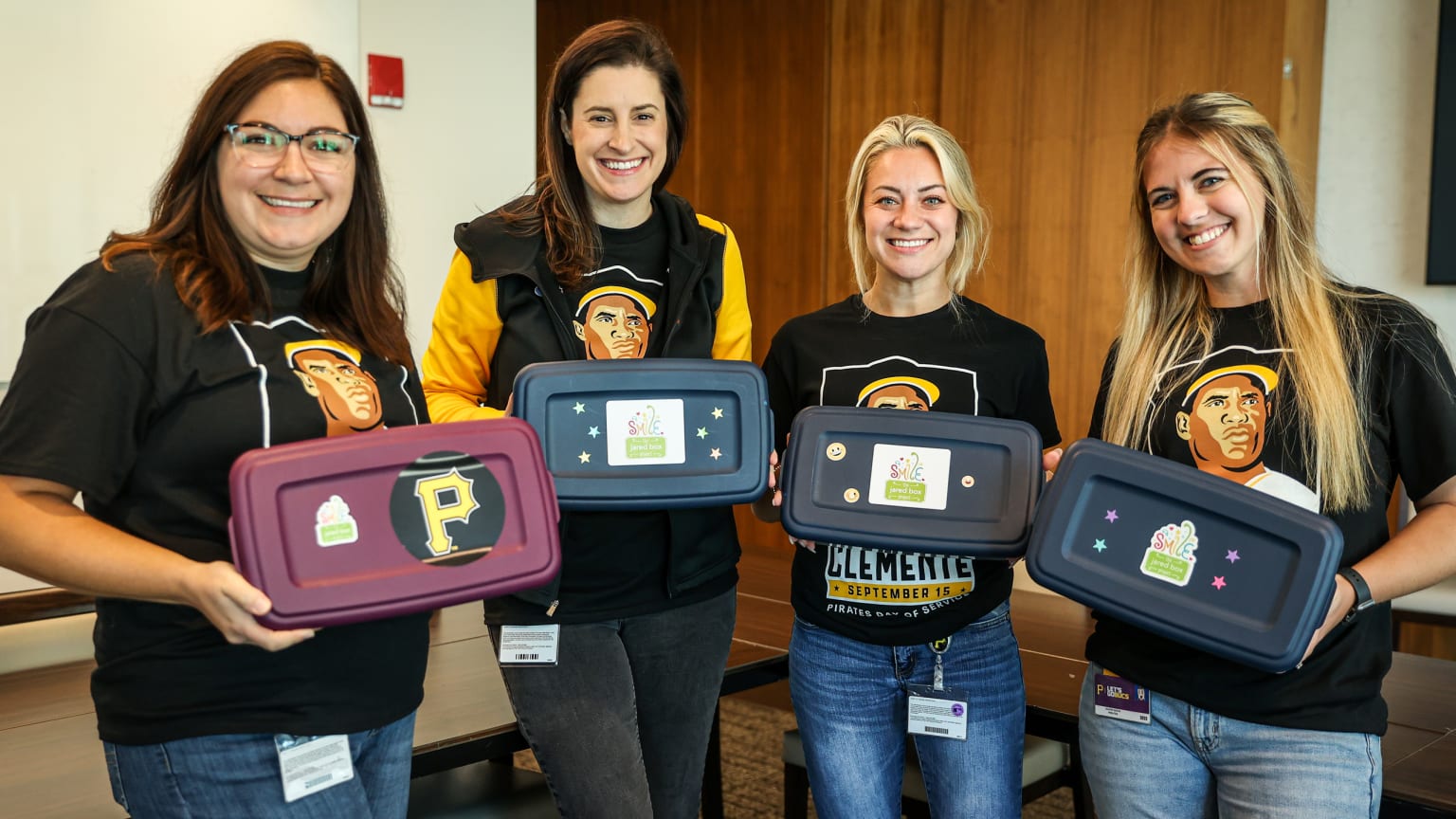 Roberto Clemente Day | Pittsburgh Pirates