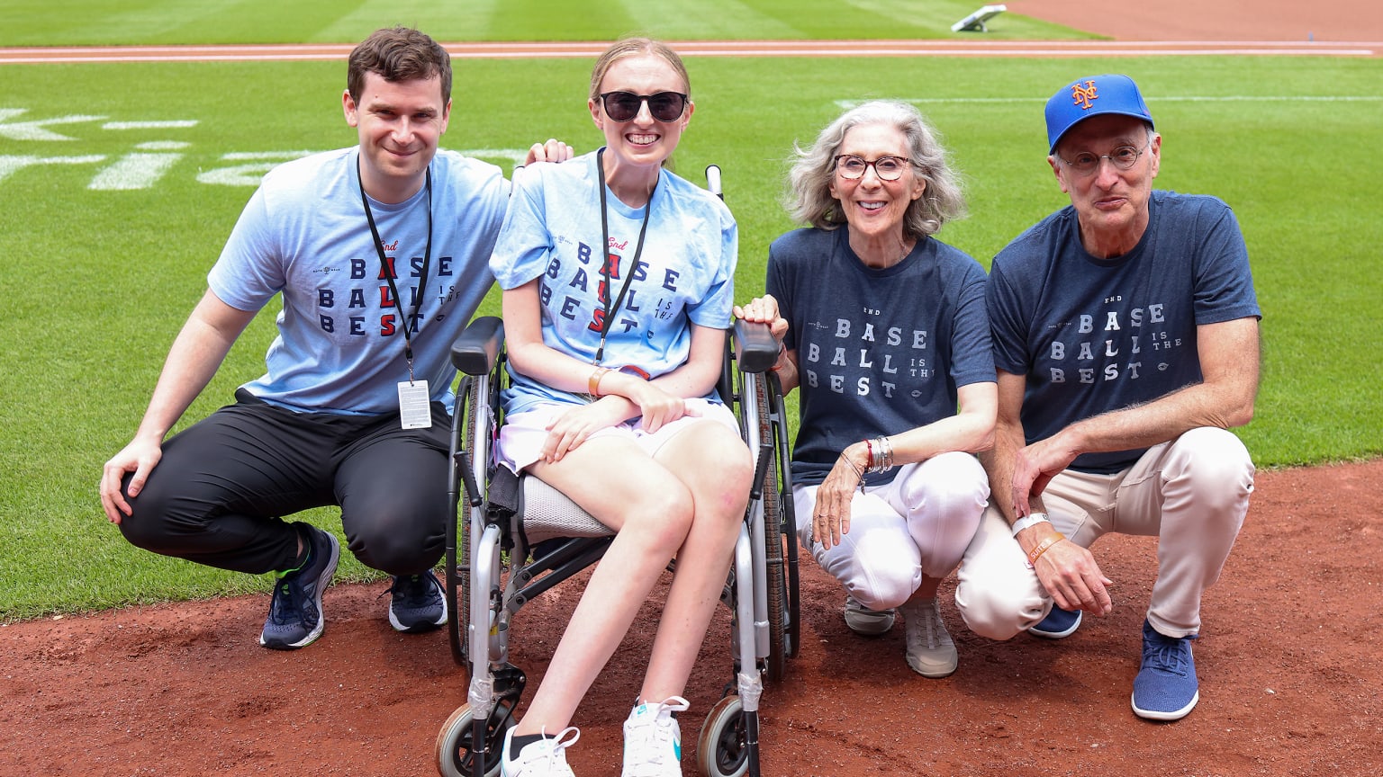 Sarah Langs honored with Amazin' Mets Foundation Legacy Award