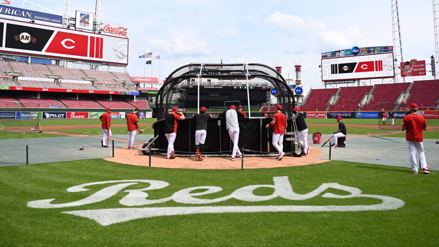 SEASON TICKET MEMBER EVENT INFORMATION | Cincinnati Reds