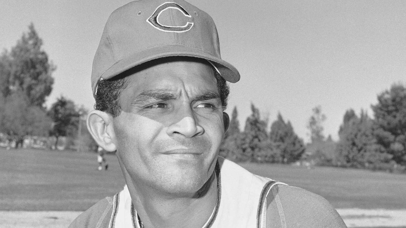 Vic Davalillo, former Cleveland outfielder, dies