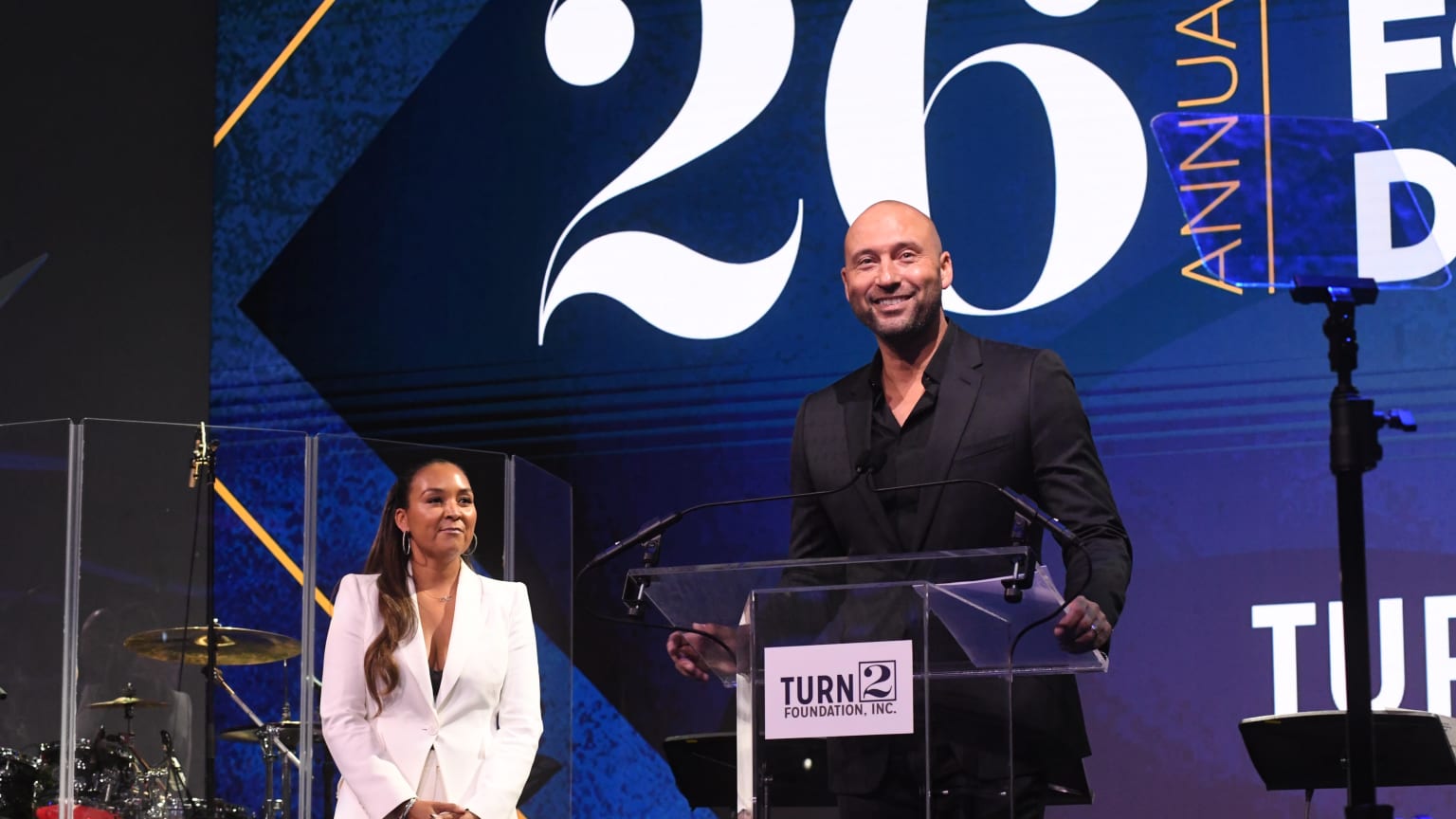 2022 Annual Dinner photos | Derek Jeter's Turn 2 Foundation | MLB.com