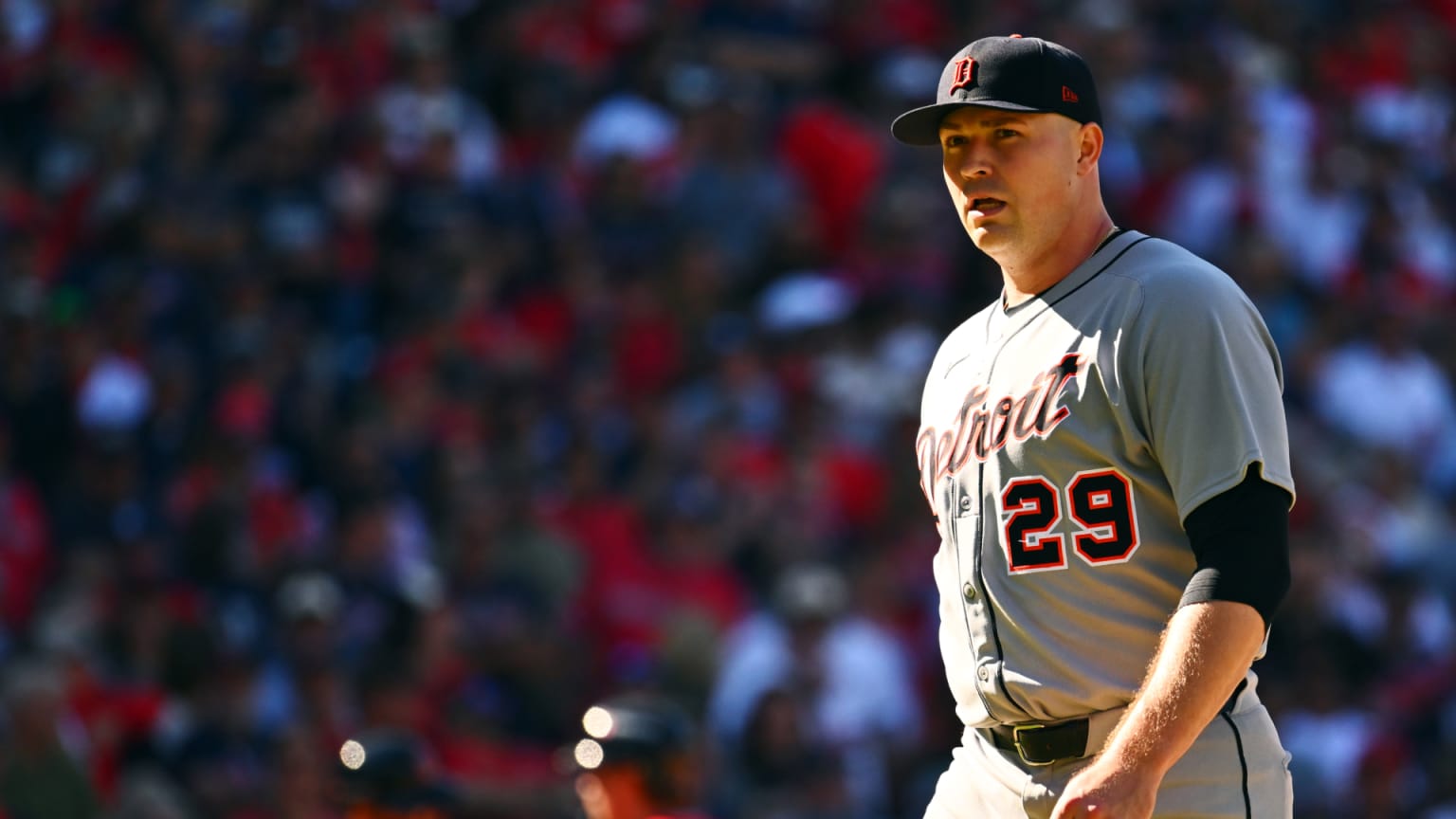 MLB Trade Rumors and 2025-2026 Free Agent News