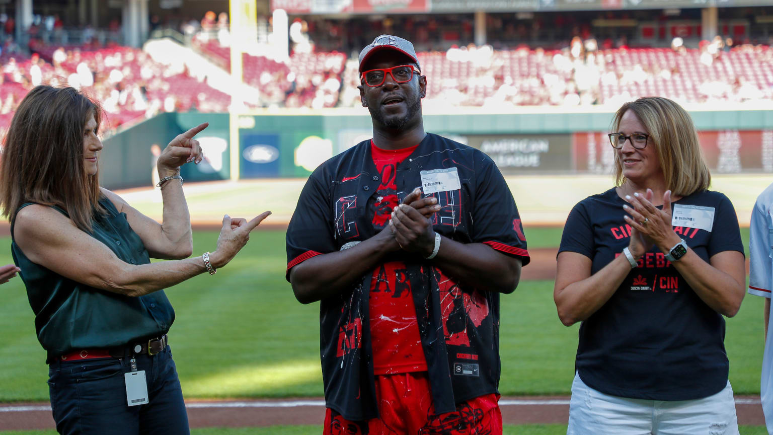 Reds Murals with a Mission ceremony recap