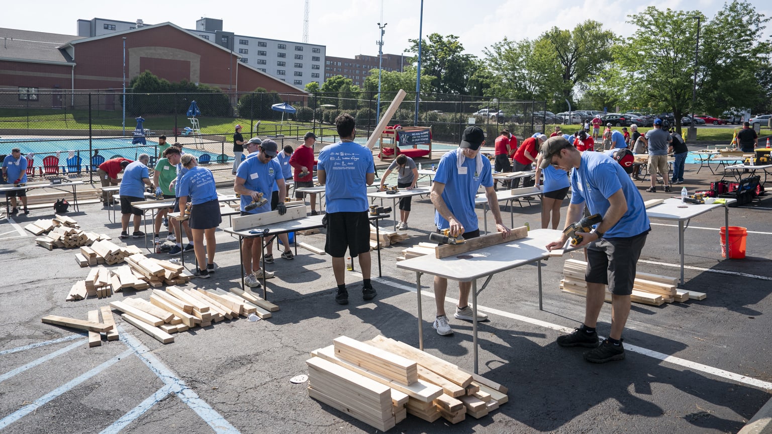 Reds' Community Makeover revitalizes Cincinnati's Walnut Hills neighborhood
