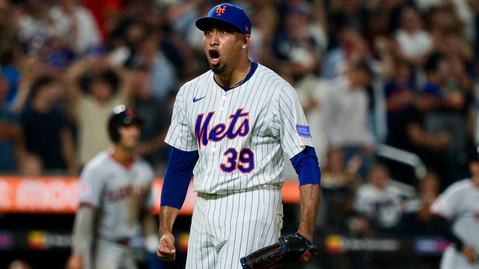 Los Mets considerarían juntar a Edwin Díaz y a Devin Williams en el bullpen