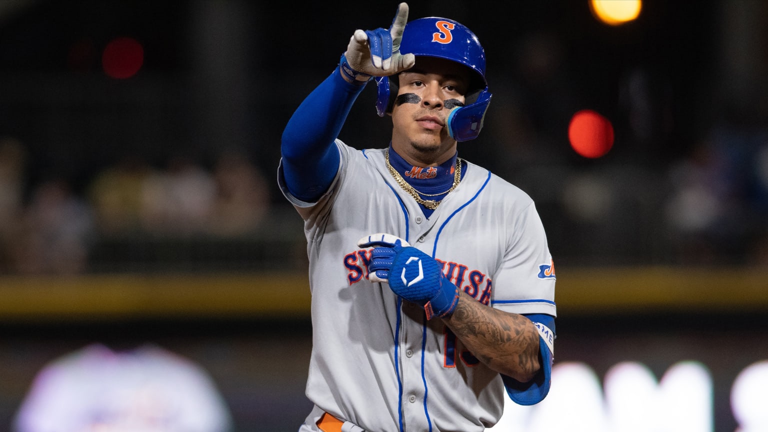 Mets suben al prospecto Mark Vientos