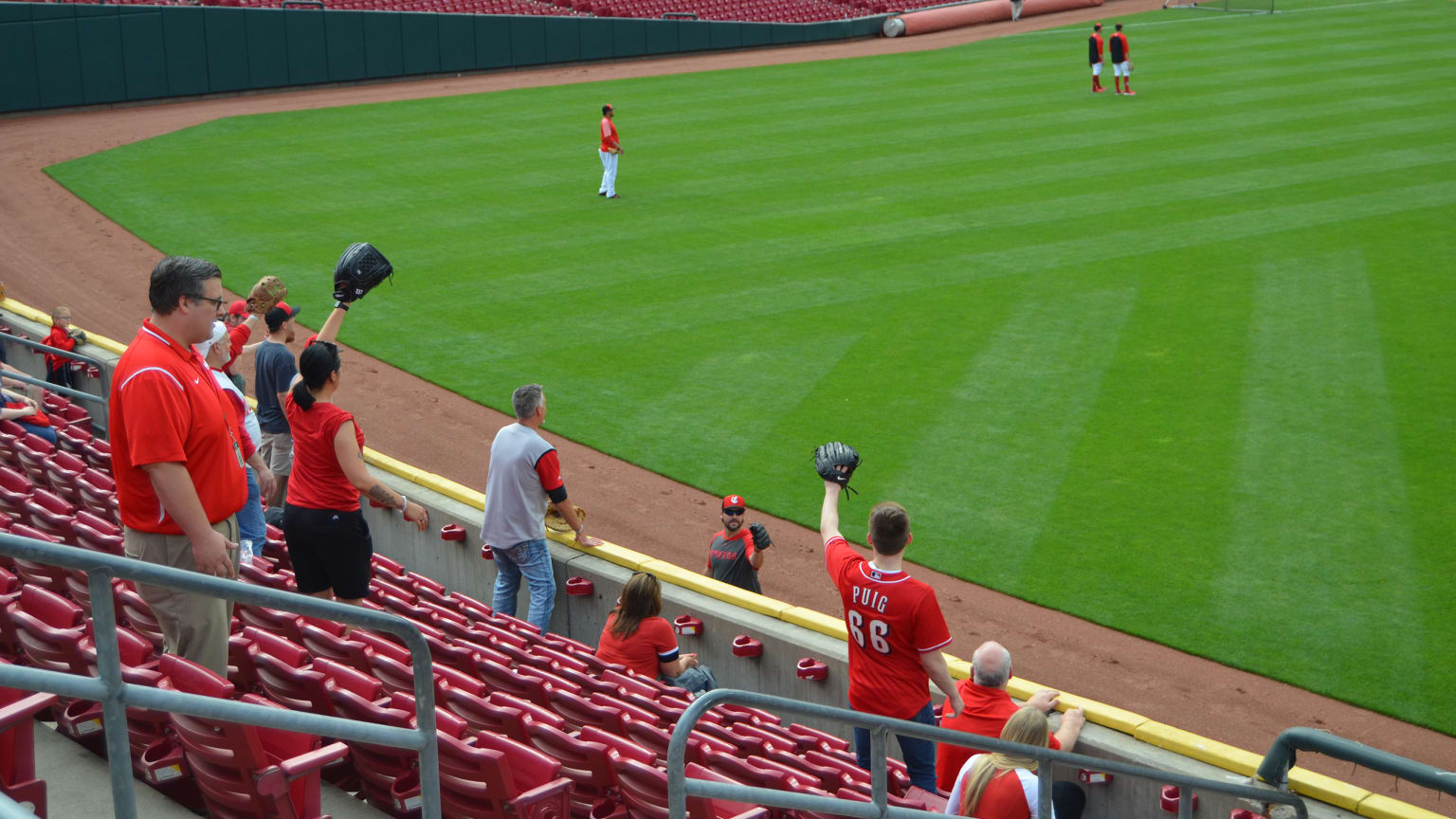 SEASON TICKET MEMBER EVENT INFORMATION | Cincinnati Reds