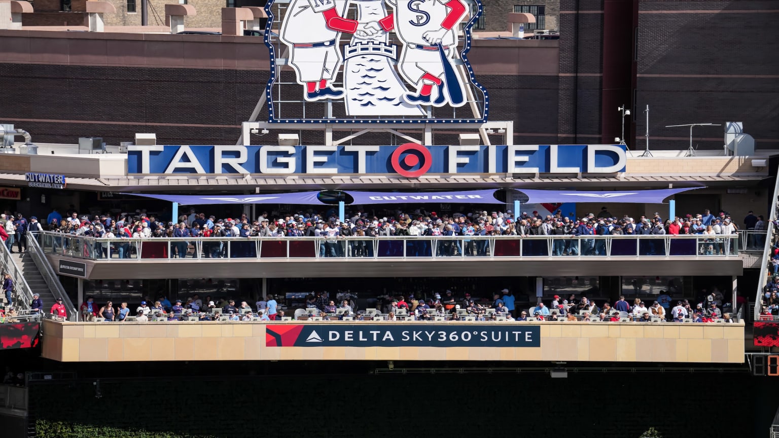 Target Field Delta Sky360 Club
