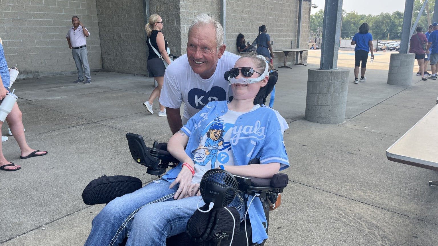 Bobby Witt Jr. hosts youth baseball camp in Kansas City