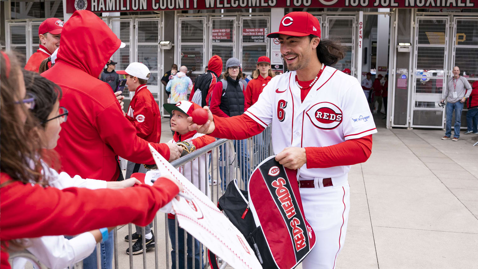 Kids Opening Day | Specials | Tickets | Cincinnati Reds