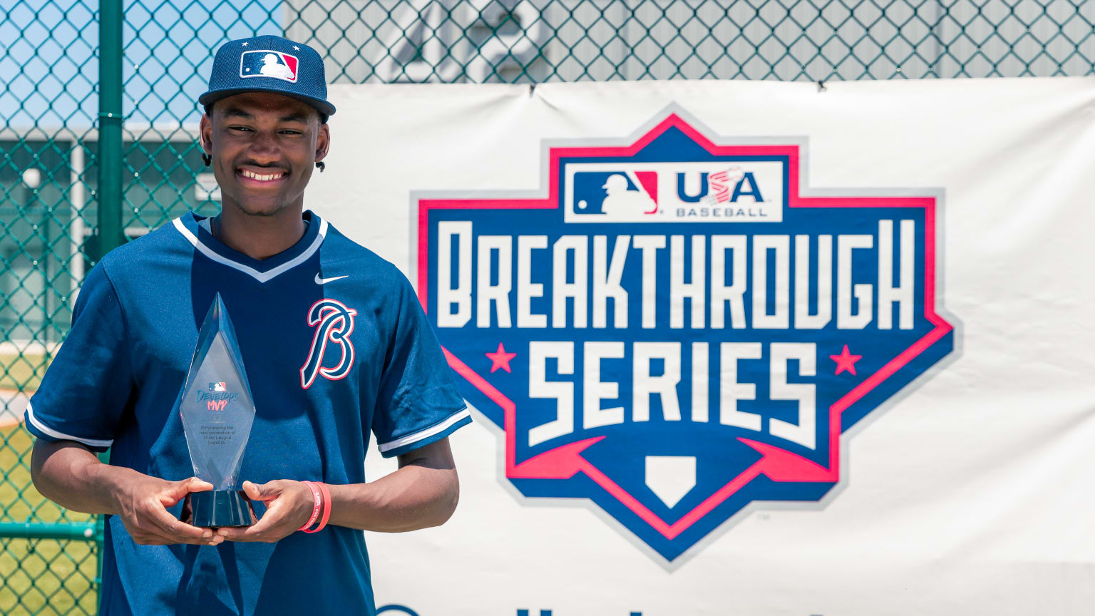 Breakthrough Series Photo Galleries | Youth Baseball | MLB.com