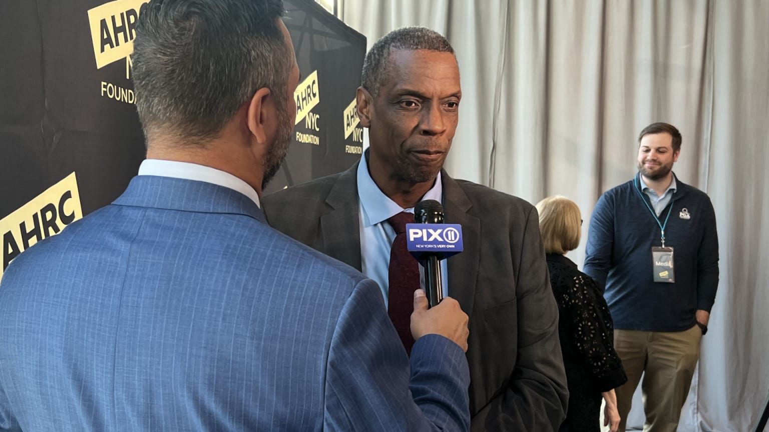 Dwight Gooden honored at Thurman Munson Awards