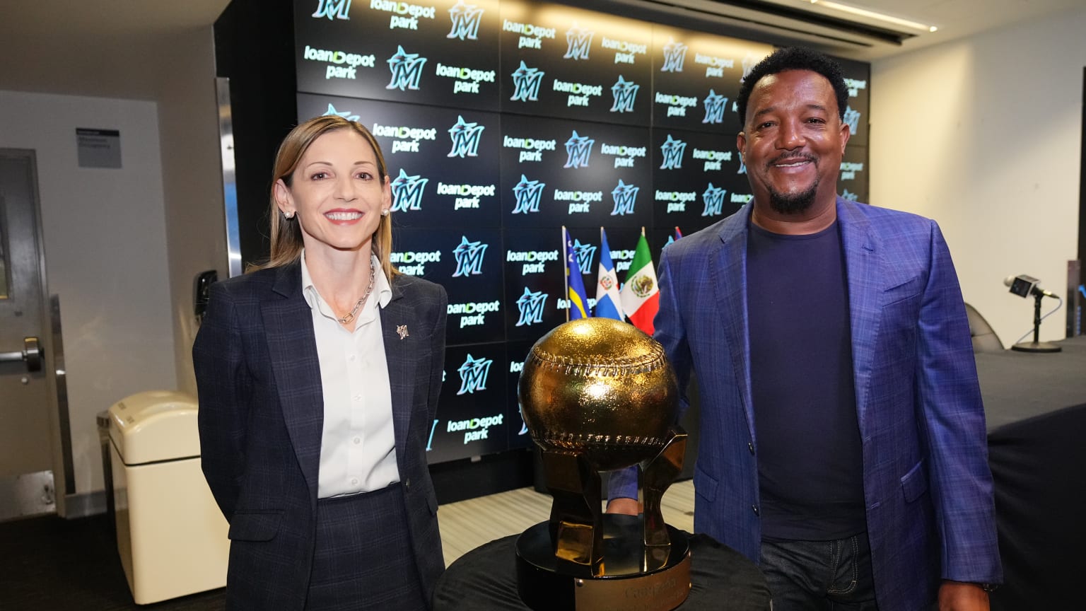 Marlins, Pedro Martinez Foundation partner for Serie del Caribe