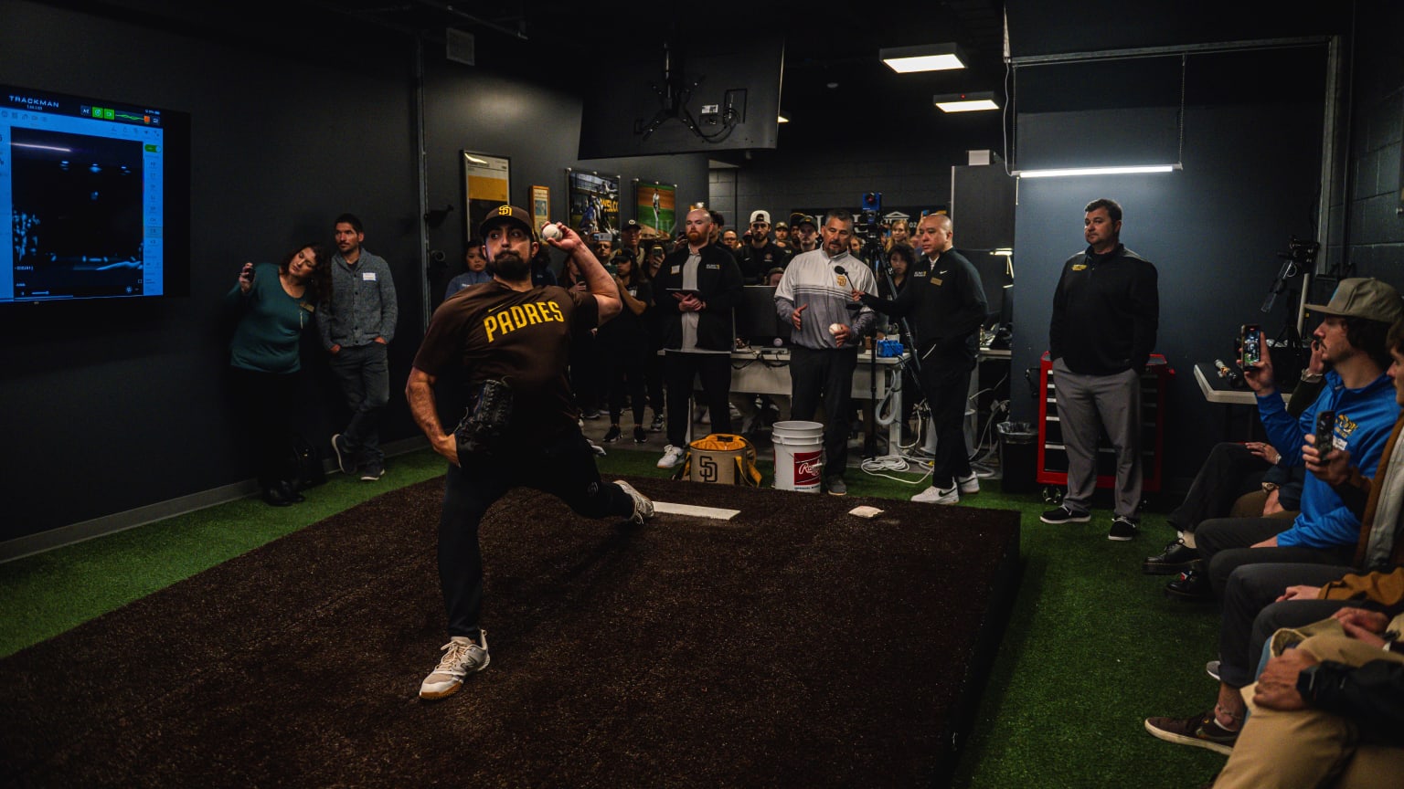 Padres open pitching and biomechanics lab with PLNU