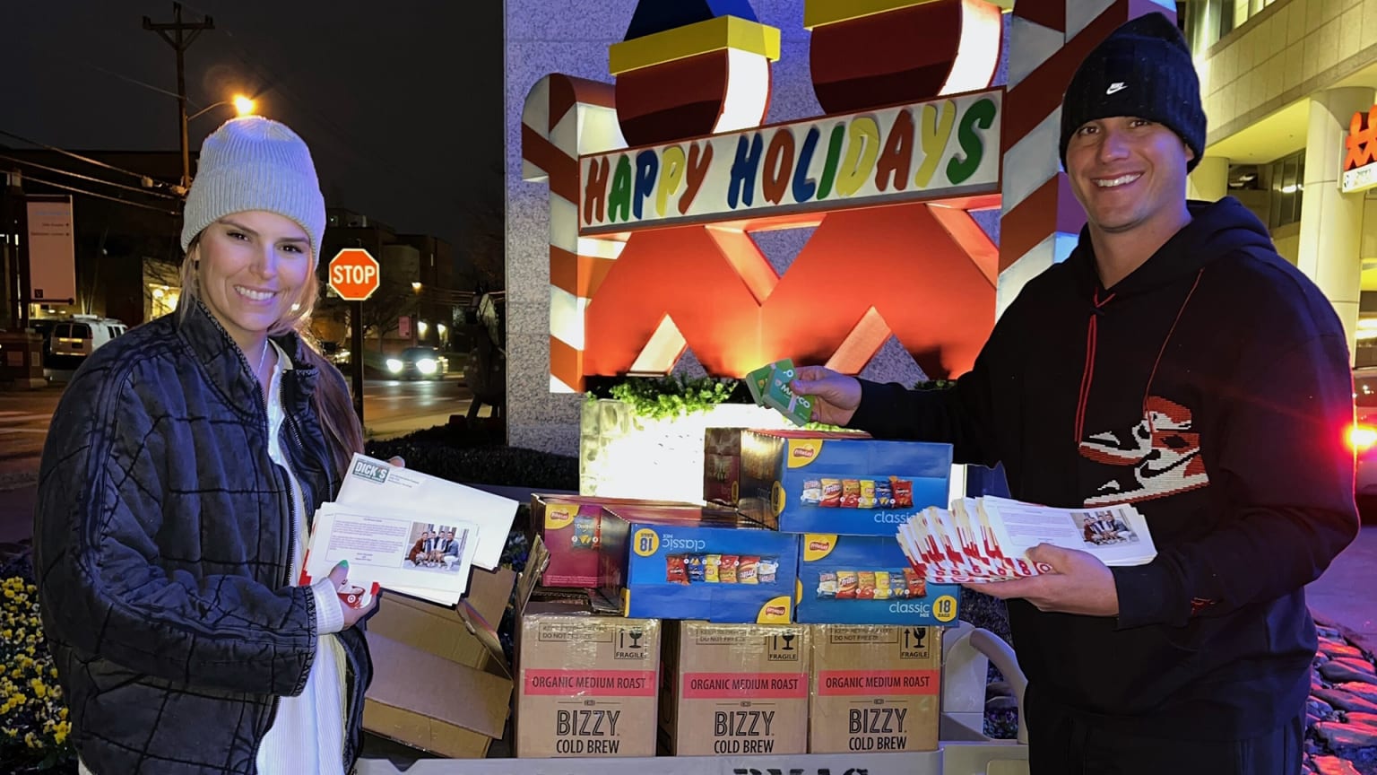 James McCann, Jessica McCann give back at Nashville NICU