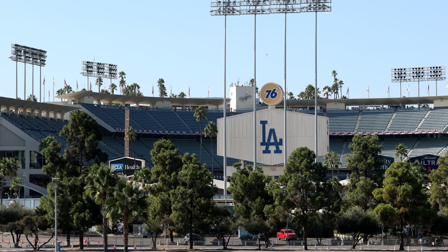 Dodger Stadium's notable non-MLB events