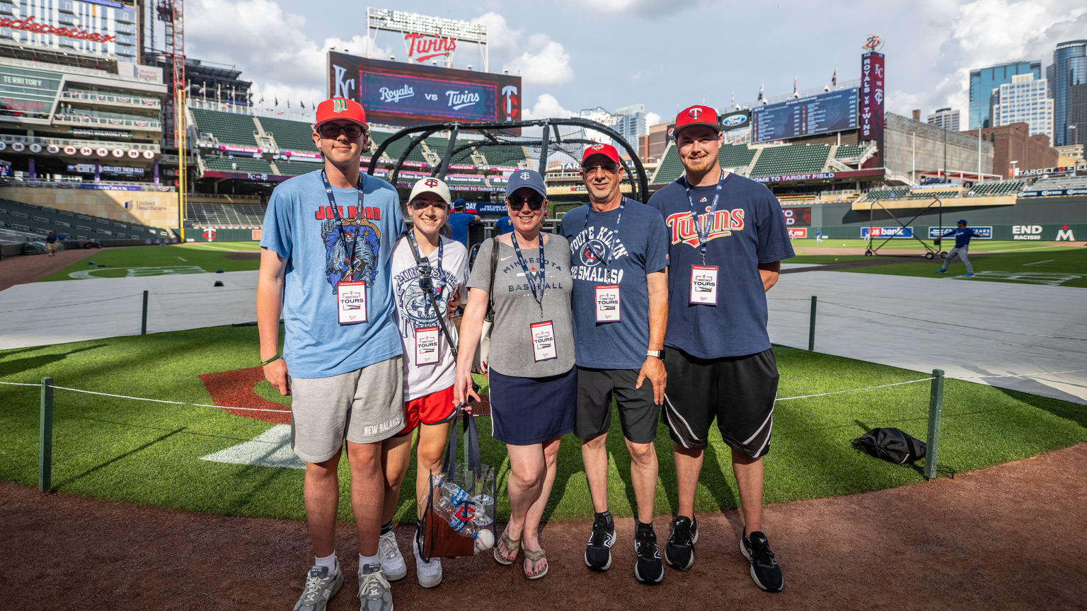 VIP Tours of Target Field | Minnesota Twins
