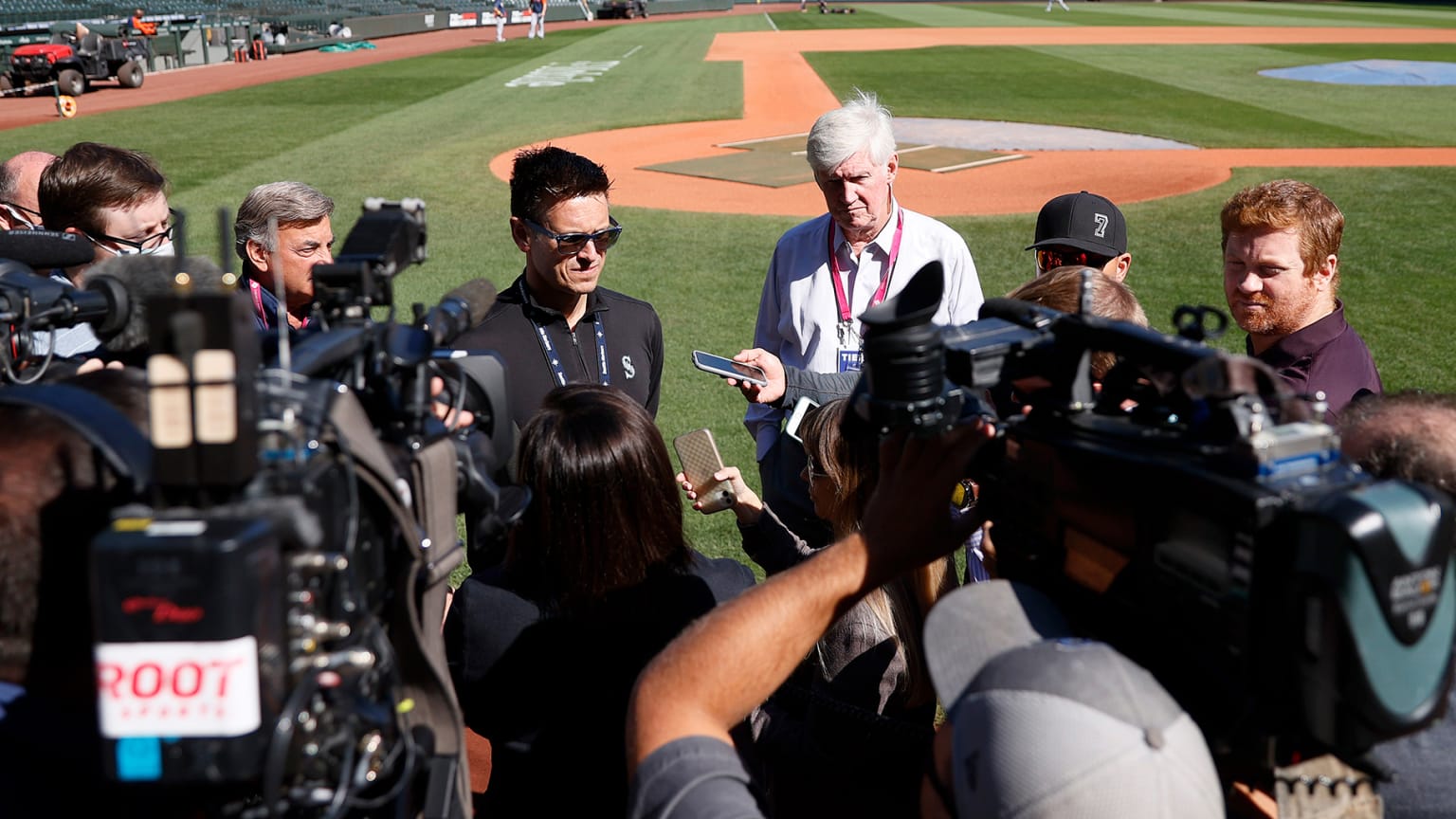 John Stanton addresses Mariners' 2024 season