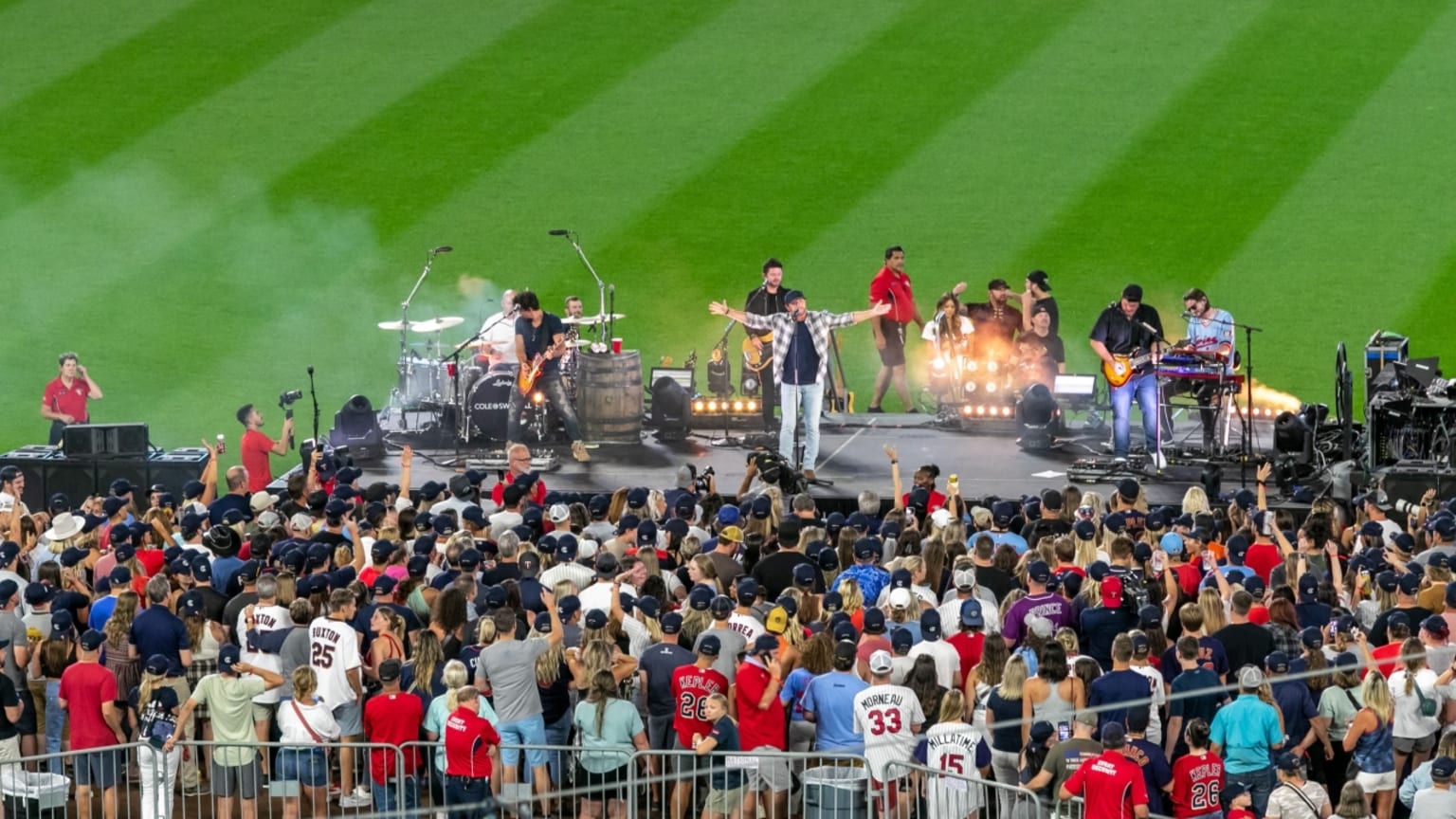 Flo Rida Postgame Concert | Minnesota Twins