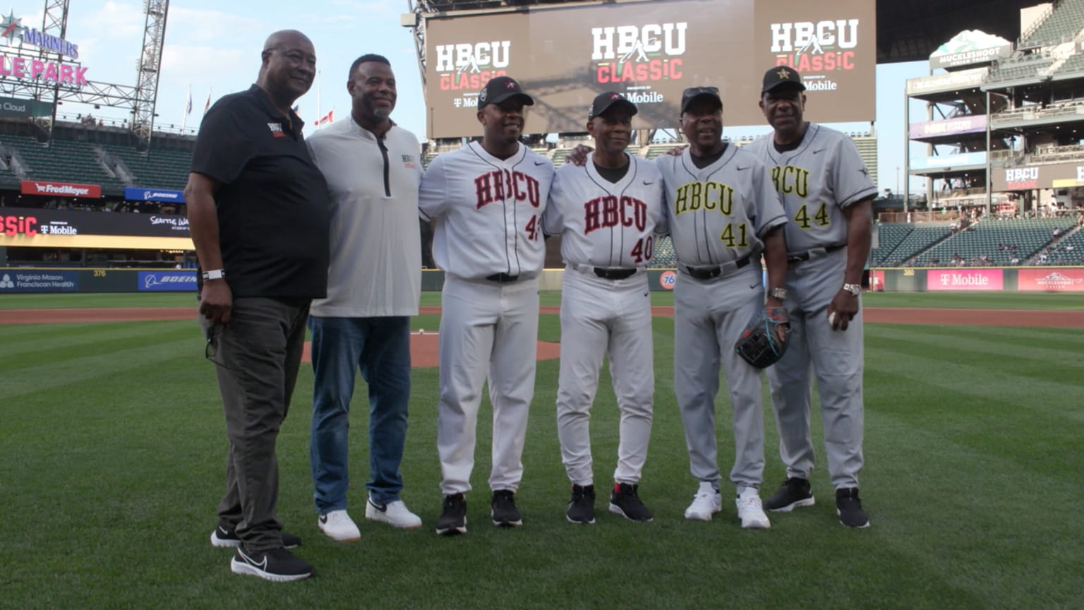 Breakthrough Series | Youth Baseball | MLB.com