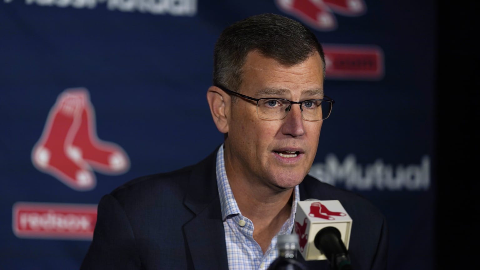 Red Sox front office pursuing free-agent Juan Soto