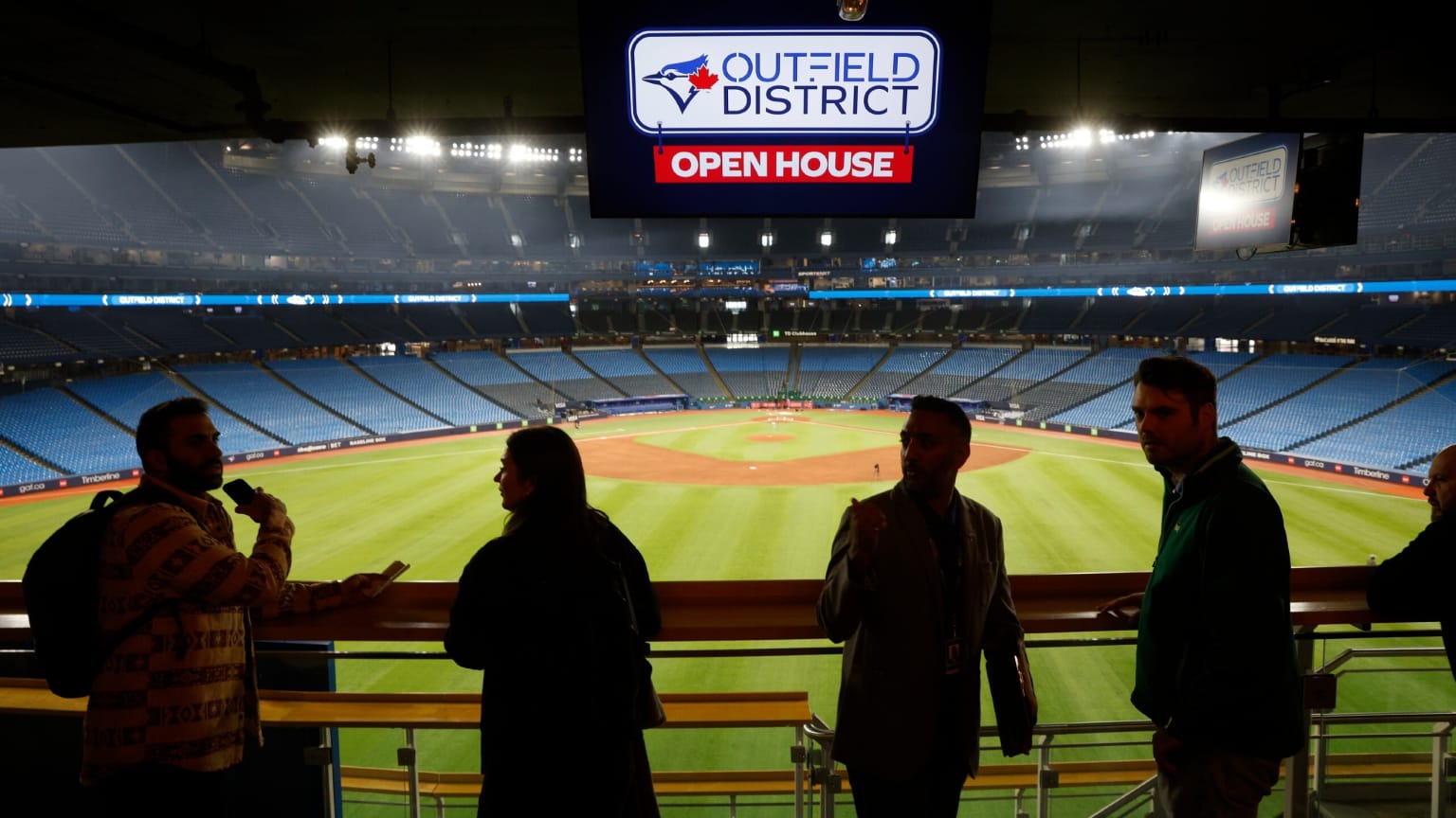 Blue Jays unveil Outfield District, conclude Phase 1 of renovations