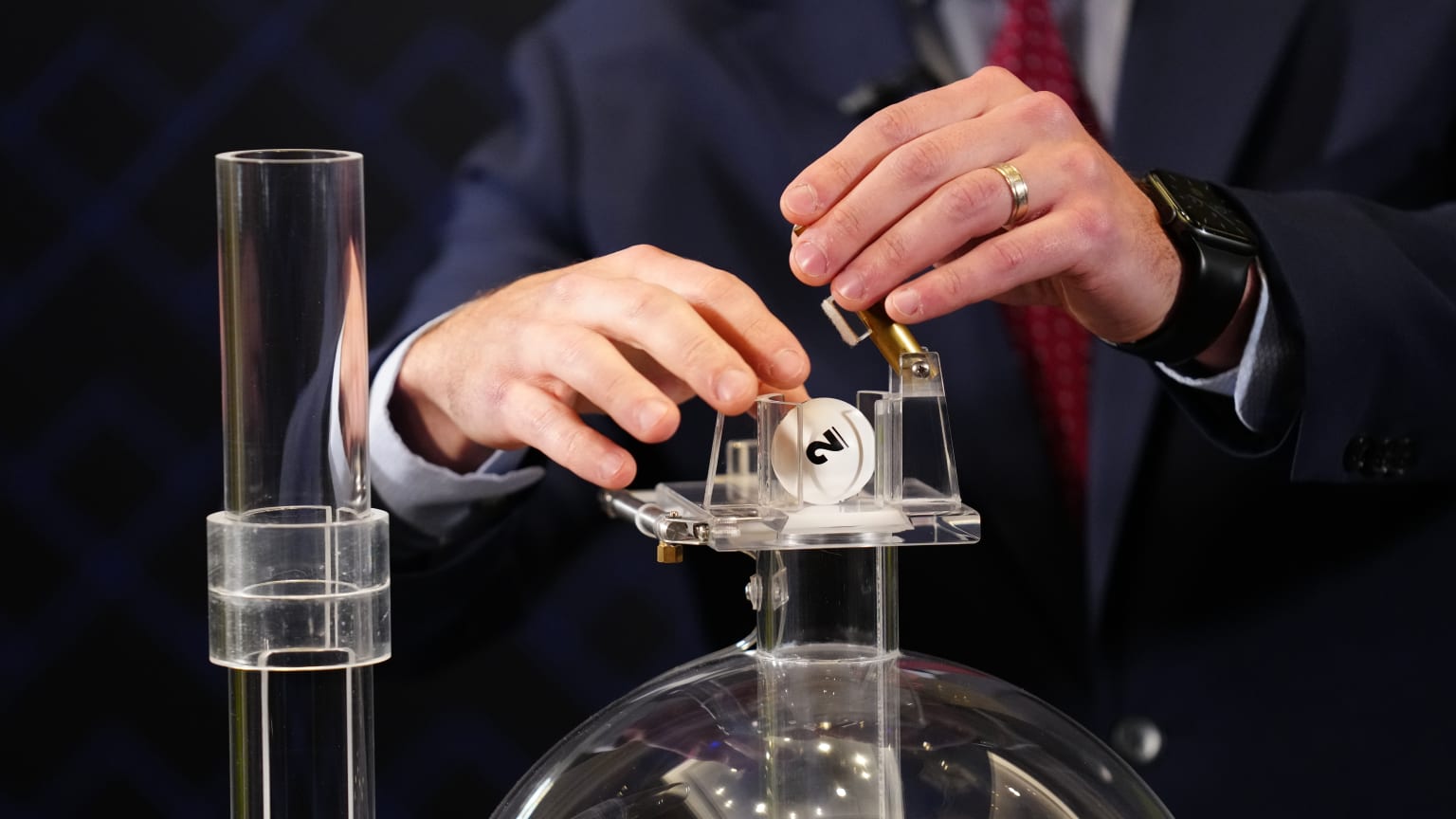 How the MLB Draft Lottery works