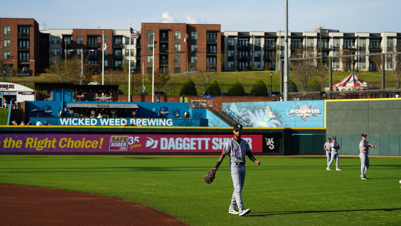 Minor League team hosts prom during a game via The Baseball Traveler