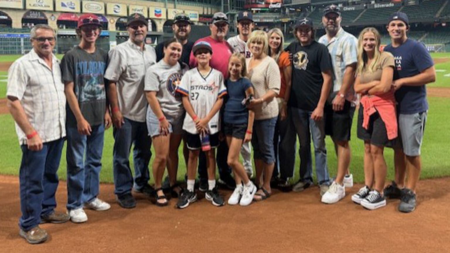 Astros pitcher Jayden Murray celebrates MLB debut with family