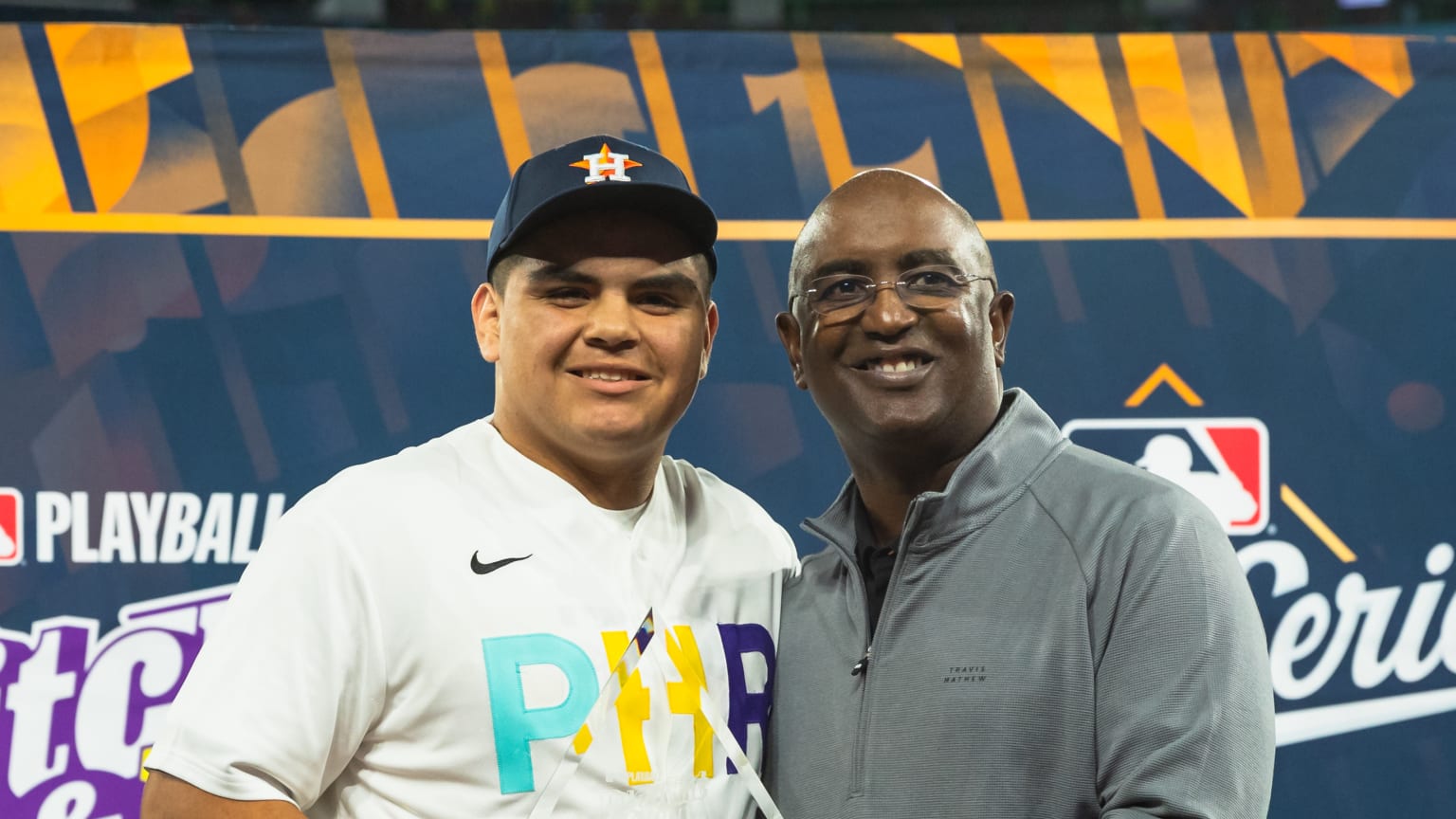 MLB | Pitch Hit & Run | Media | Photos | MLB.com