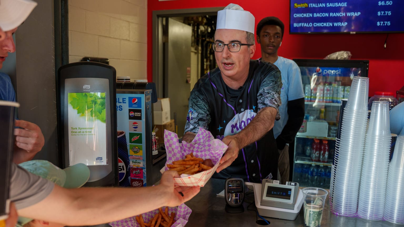 John Oliver's Last Week Tonight airs Erie Moon Mammoths segment