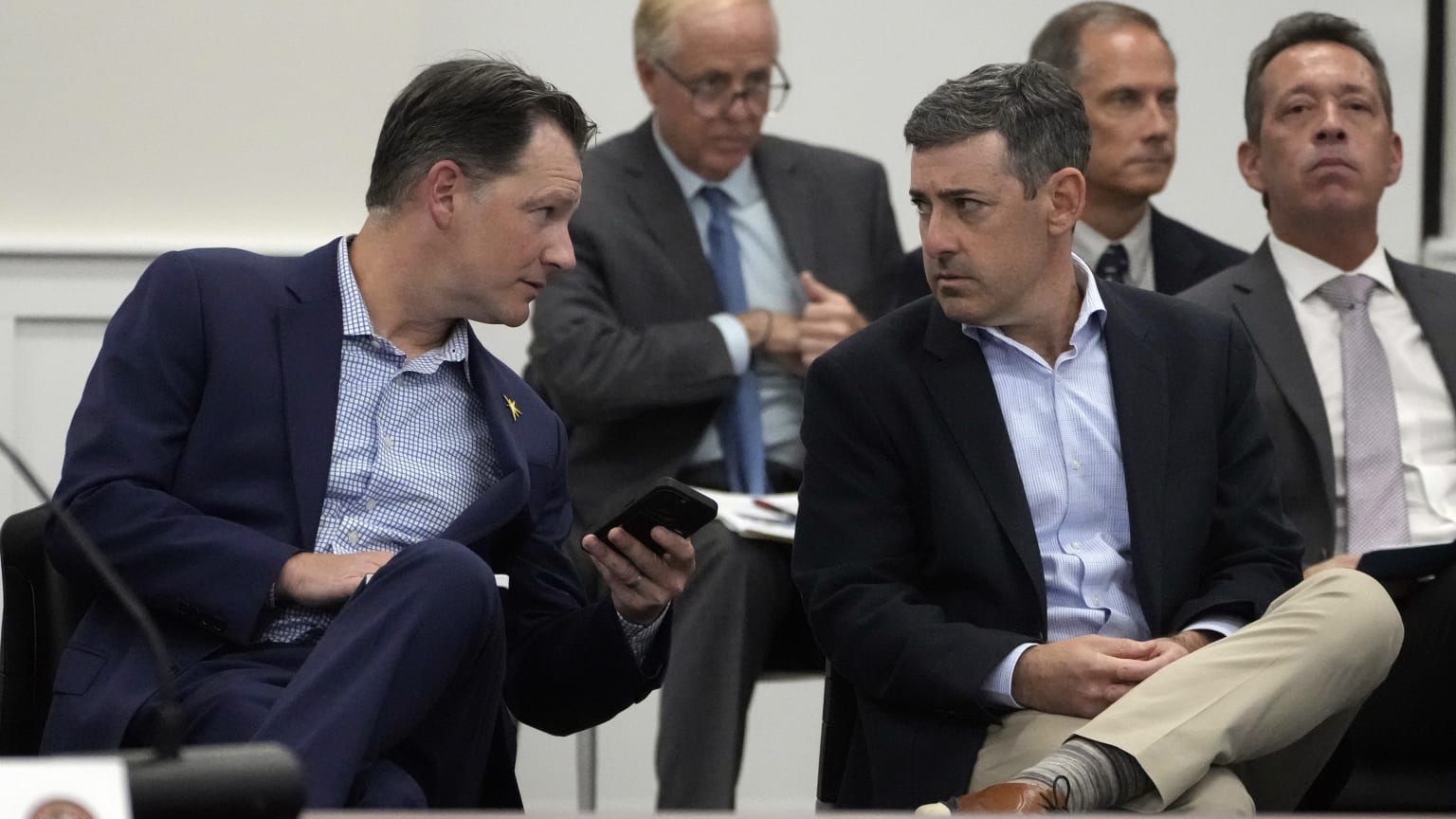 Matt Silverman, Brian Auld step down from roles with Rays