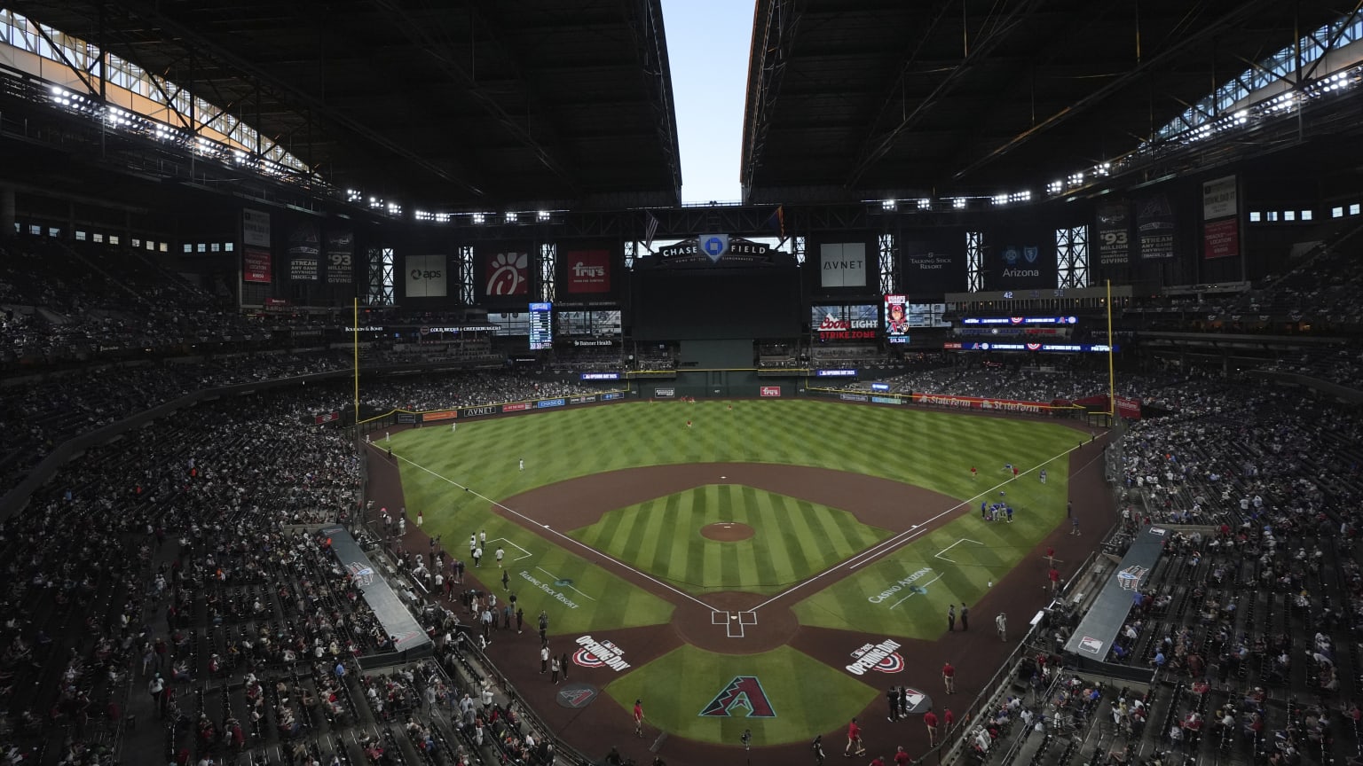 Chase Field renovation bill approved in Arizona House of Representatives