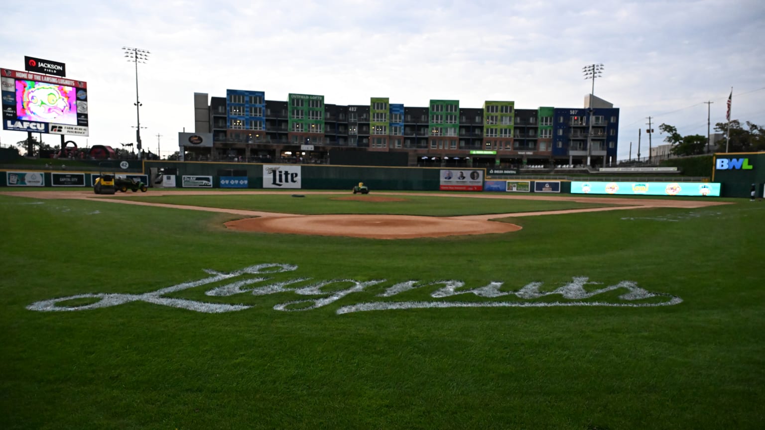 Newsletter excerpt Lansing Lugnuts Jackson Field story of a rainout visit
