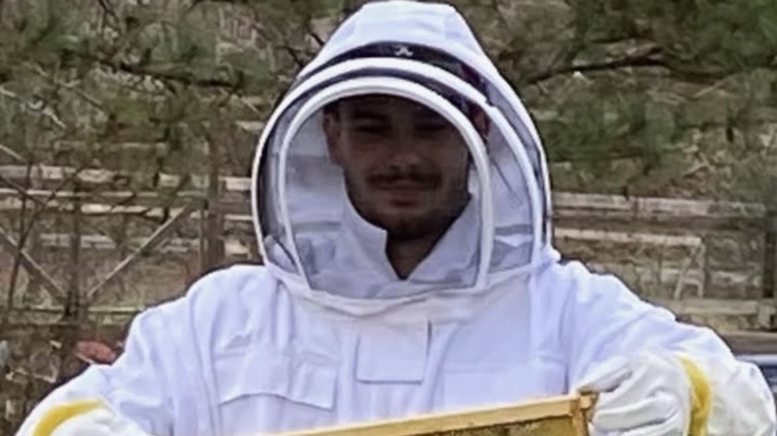 Dylan Cease on beekeeping with his father