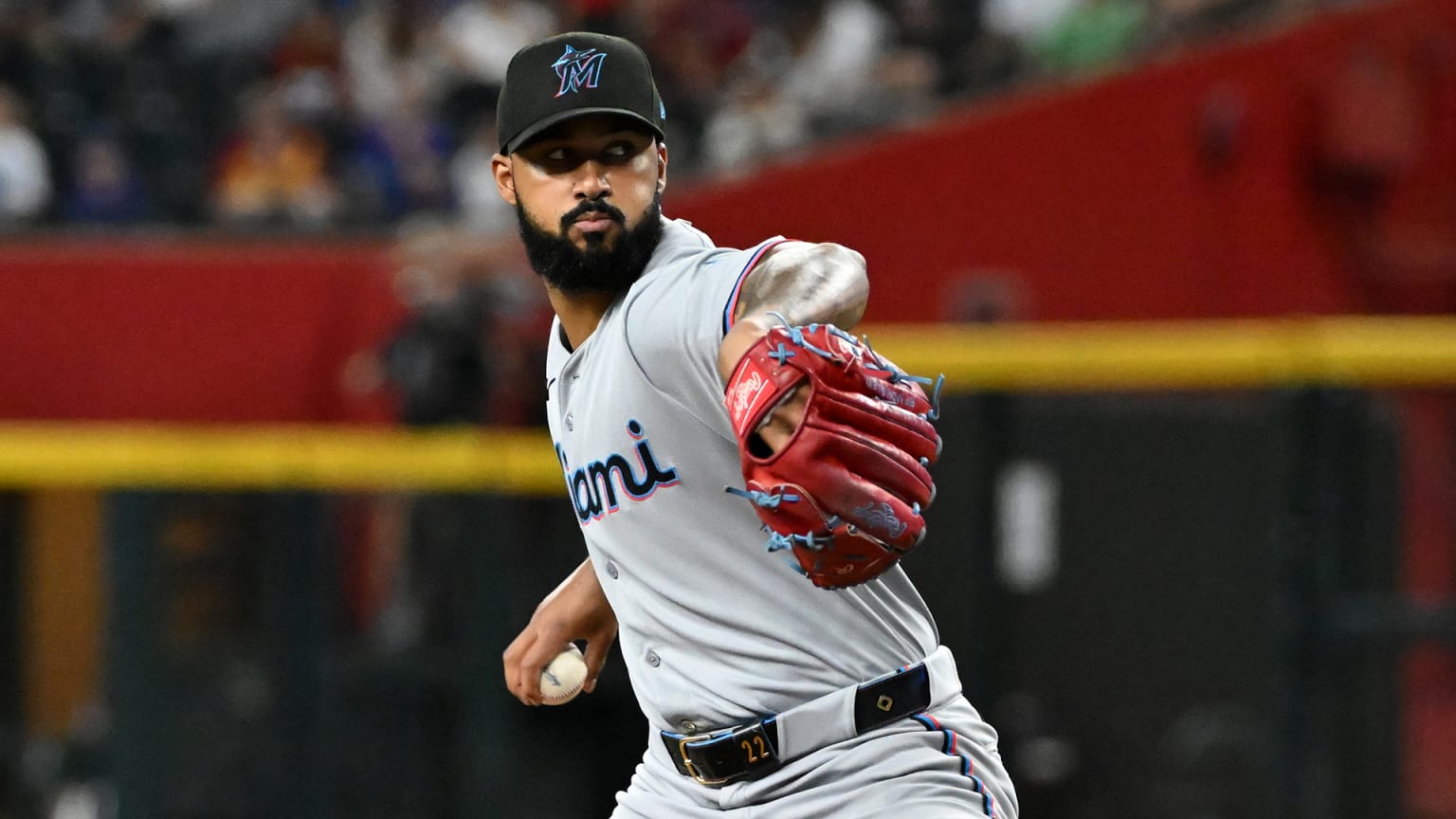 Se “intensifica drásticamente” el mercado por Sandy Alcántara (informes)