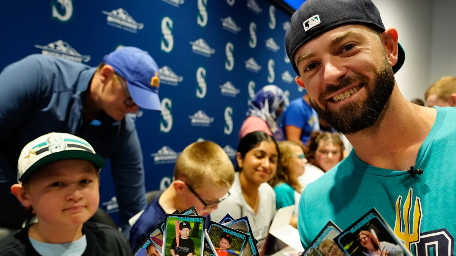 Mitch Haniger hosts event for Seattle Children's Hospital