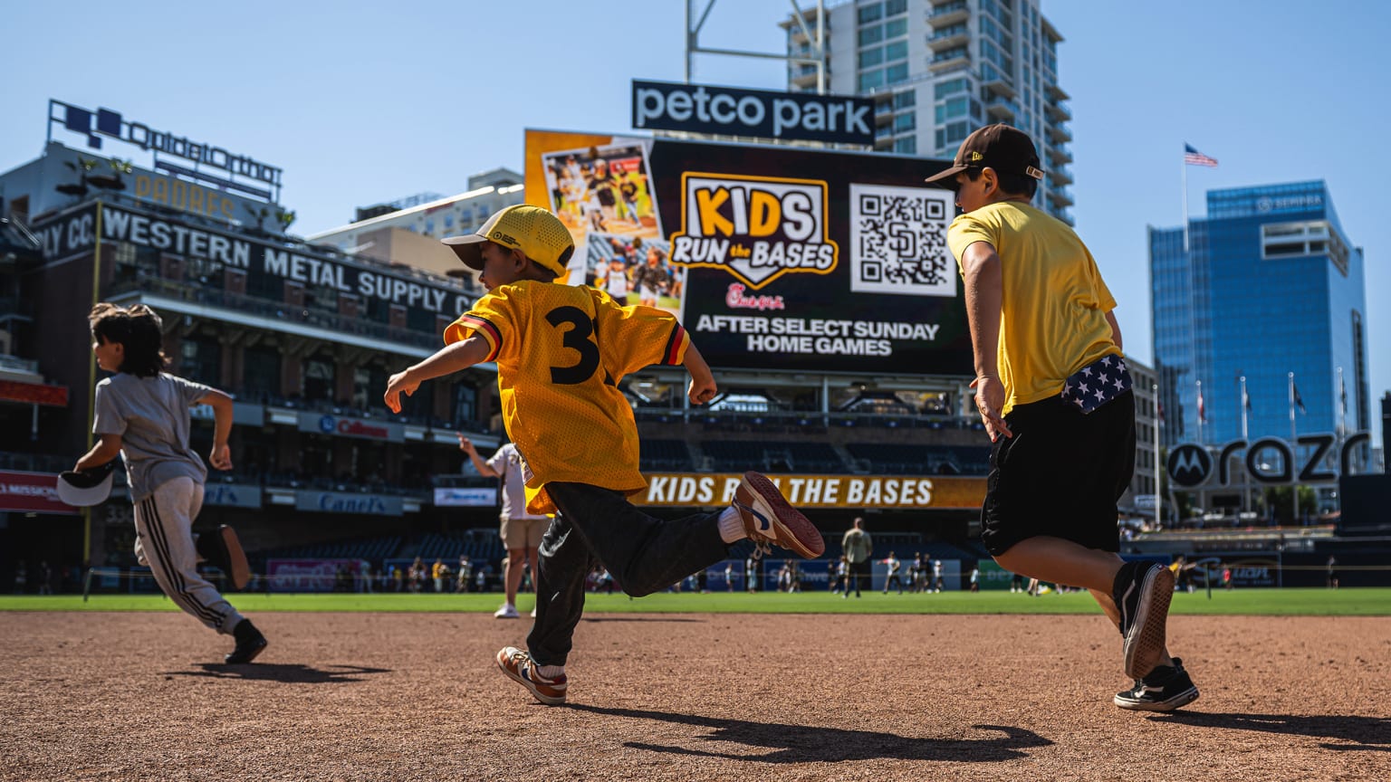 Padres FanFest | San Diego Padres