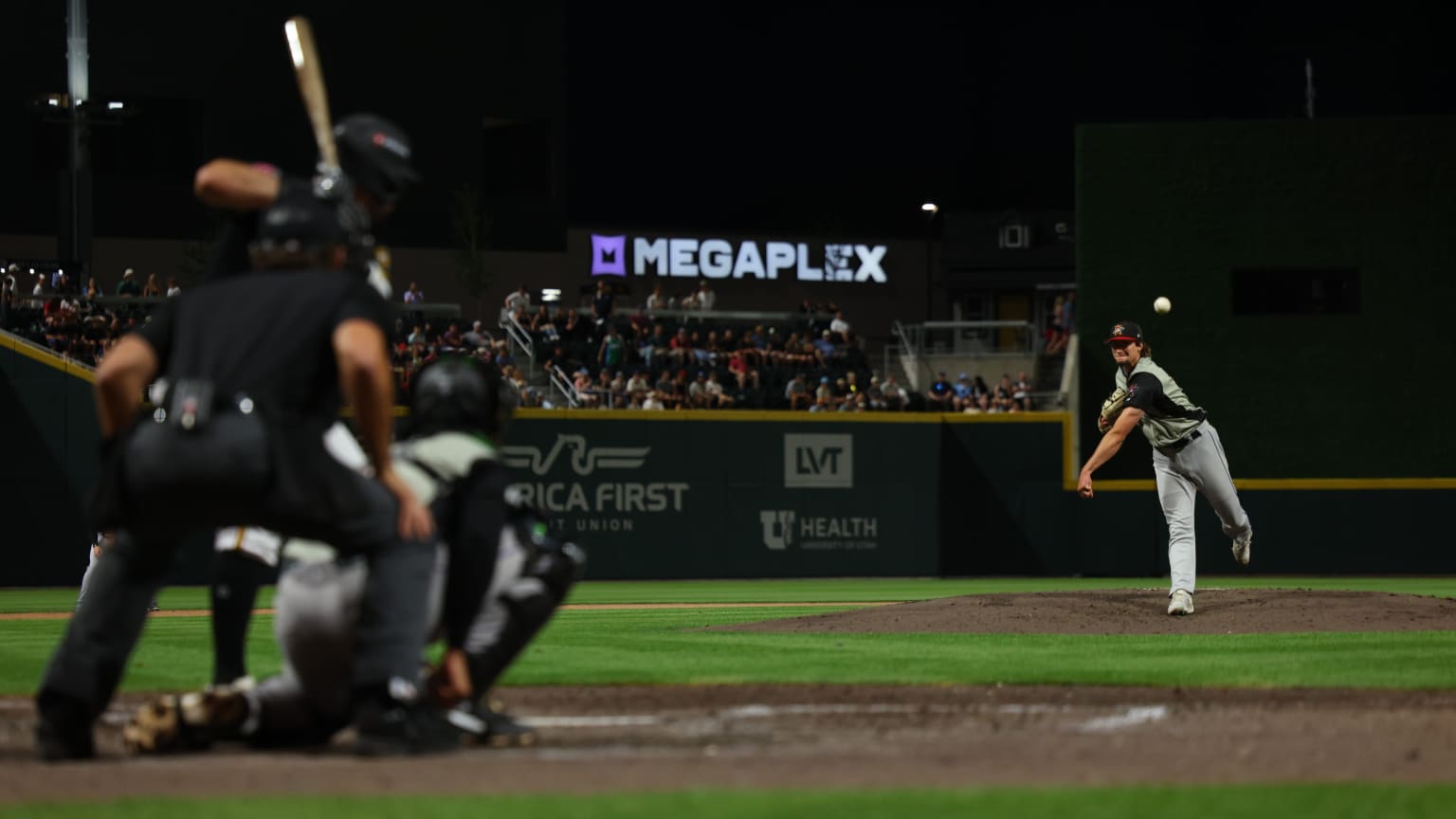 The Baseball Traveler visits the Salt Lake Bees 2025
