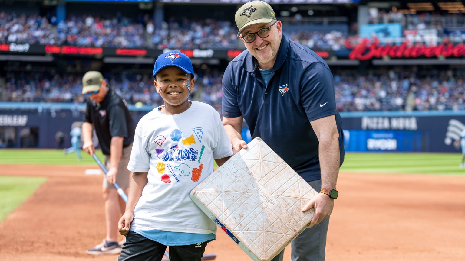 Jr. Jays Sundays | Theme Days | Tickets | Toronto Blue Jays