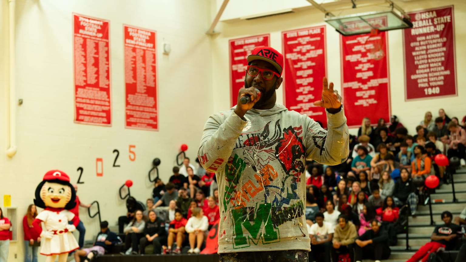 Reds, PNC support three schools through Murals With A Mission